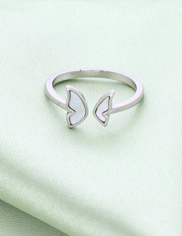 Finger Rings _ Latest Finger Ring Designs for Women & Girls Online ...